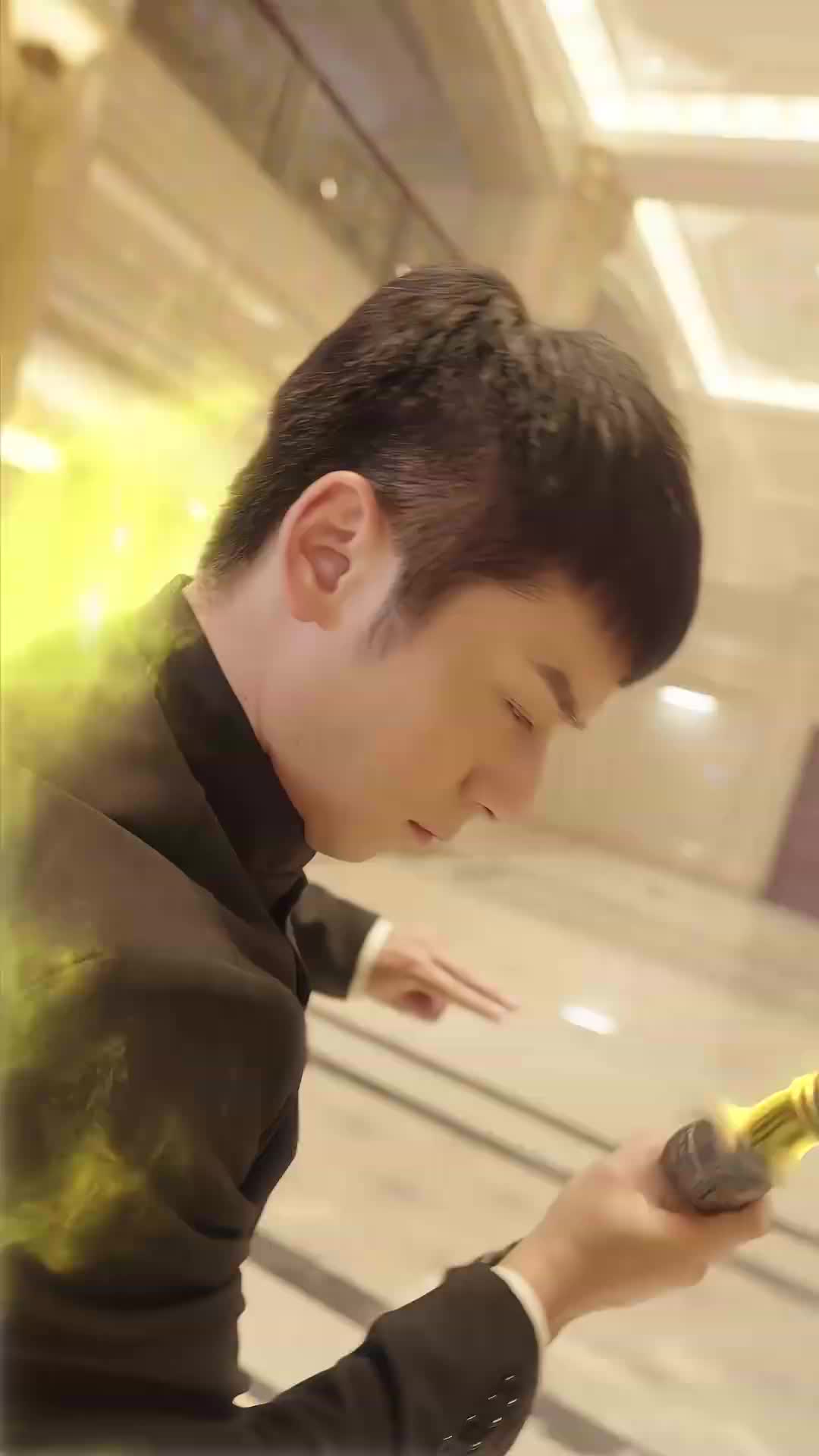 Once Weak, Now Invincible Chinese Drama Episode 42 - MoboReels